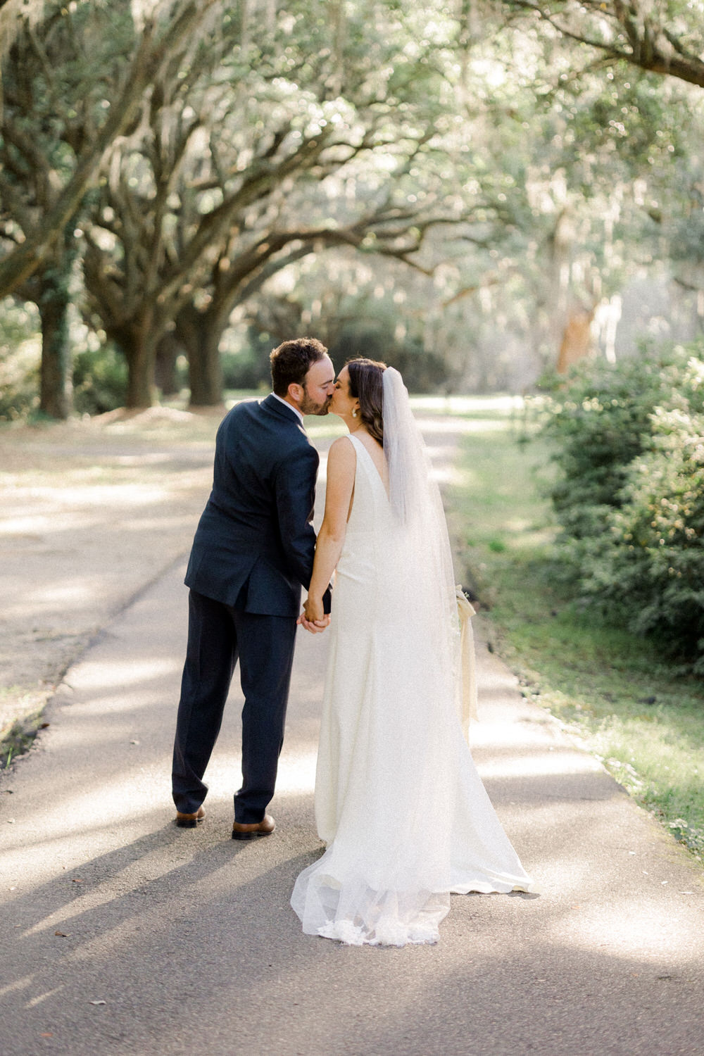 Rachel + Ty | Legare Waring House - Emily Baucom Photography